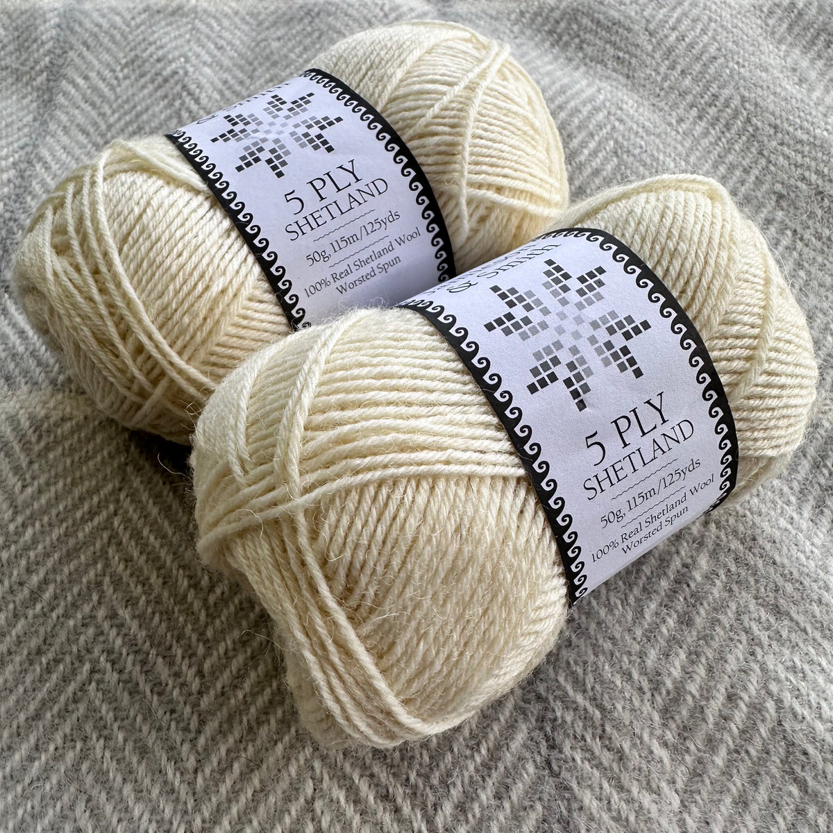 Jamieson and Smith 5 Ply Shetland White – The Purl Box